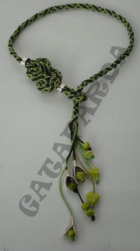 Collares
