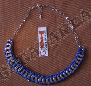 Collares